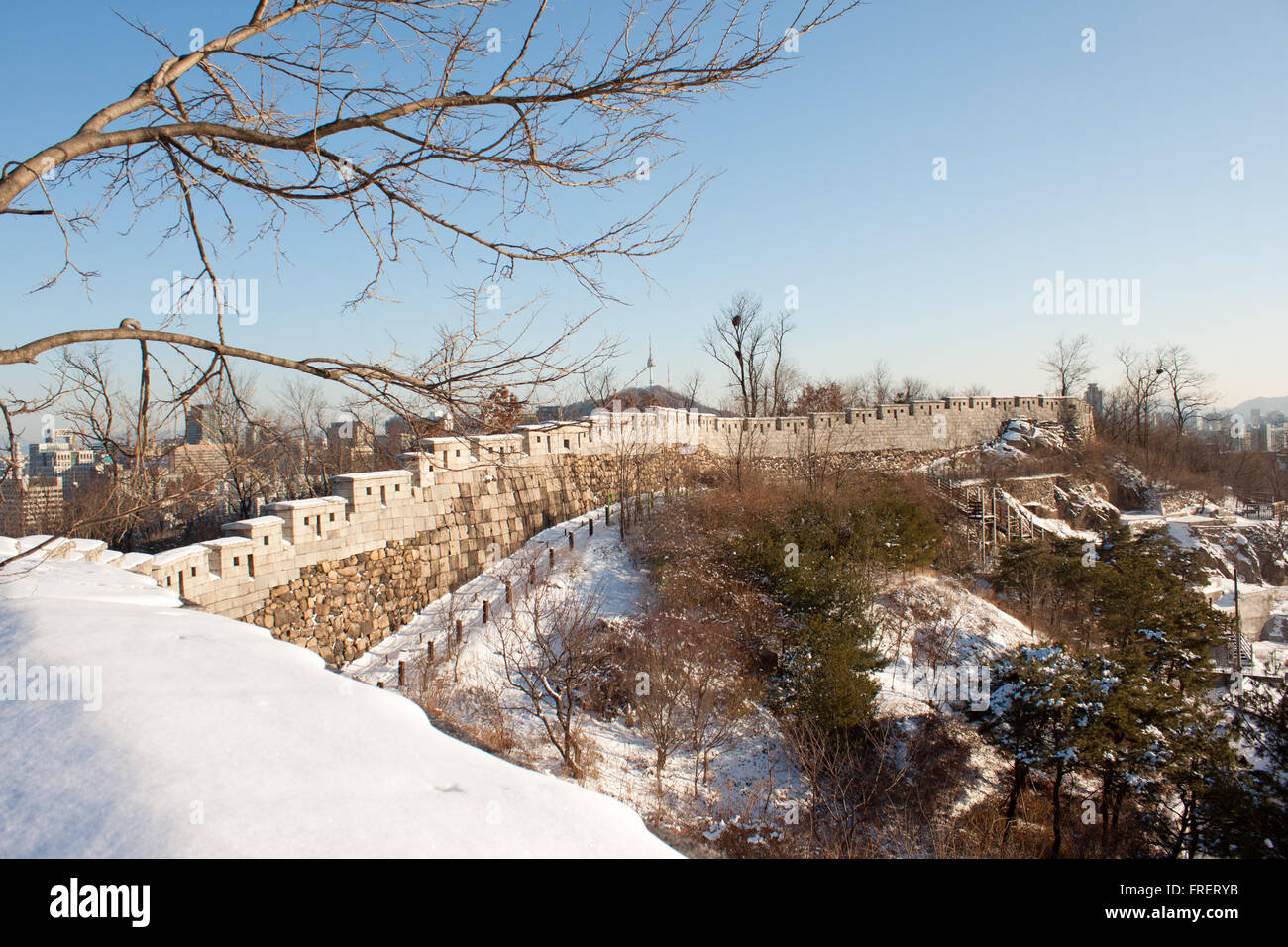 Hanyangdoseong, Seoul City wall, as seen from Inwangsan Mountain in ...