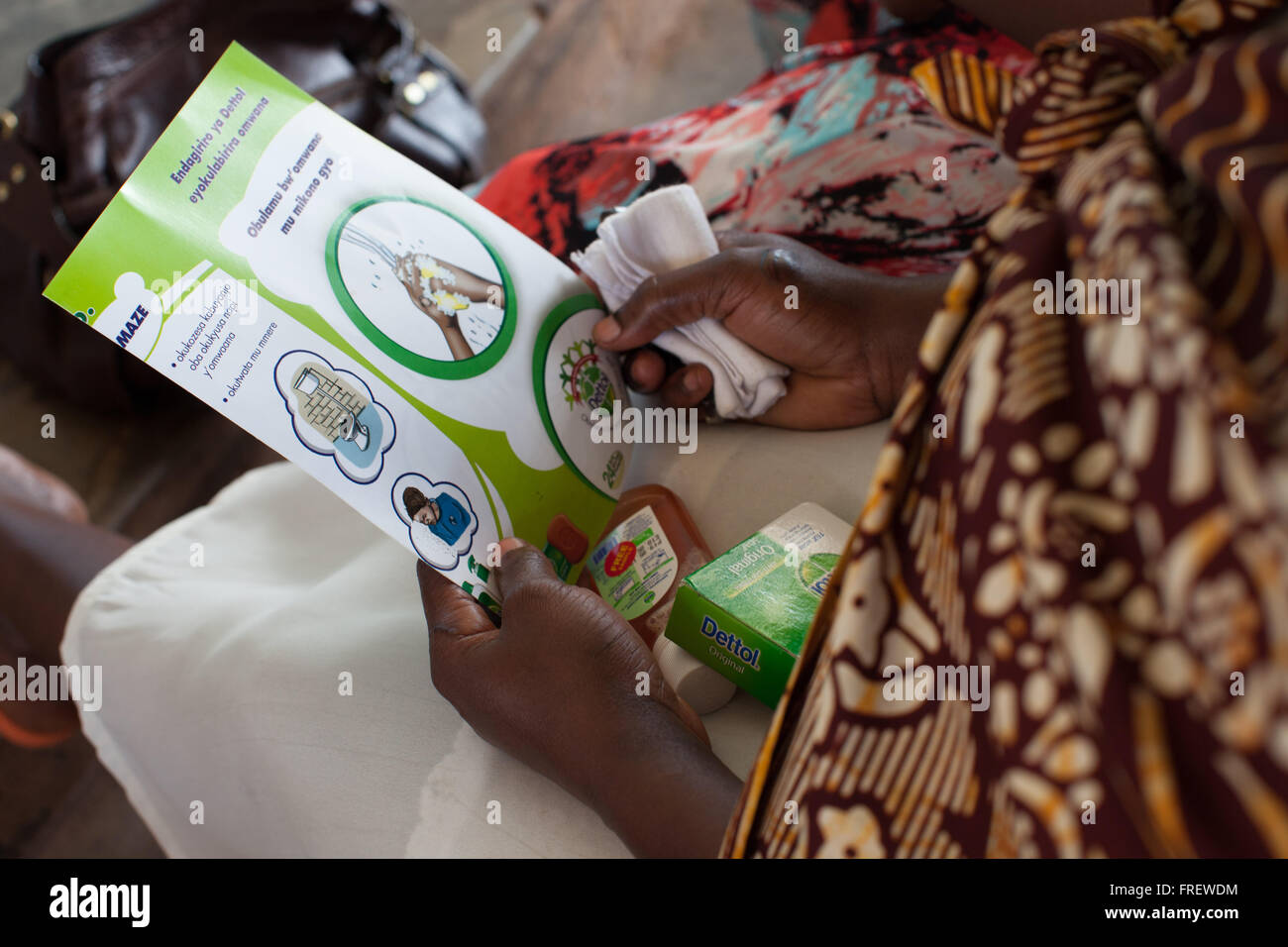 Patient nurse outside hospital hi-res stock photography and images - Alamy
