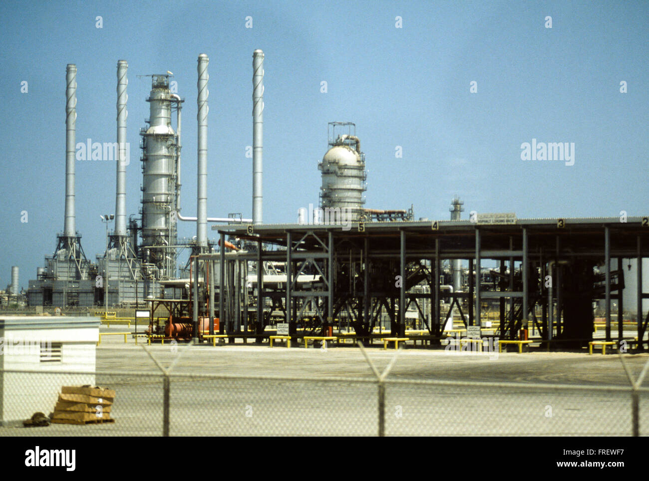 Saudi aramco oil company hi-res stock photography and images - Alamy