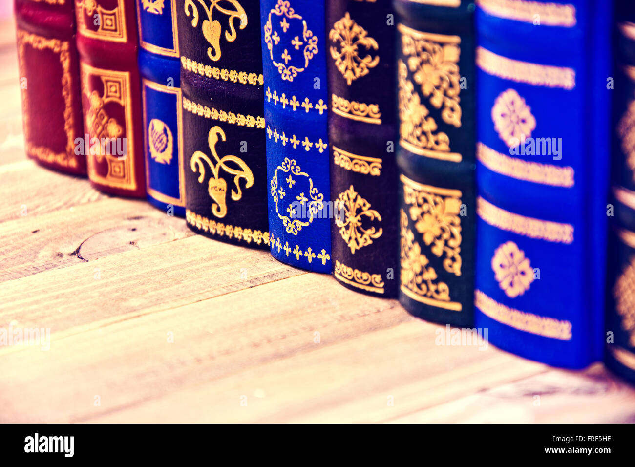 Vintage textbook page hi-res stock photography and images - Alamy