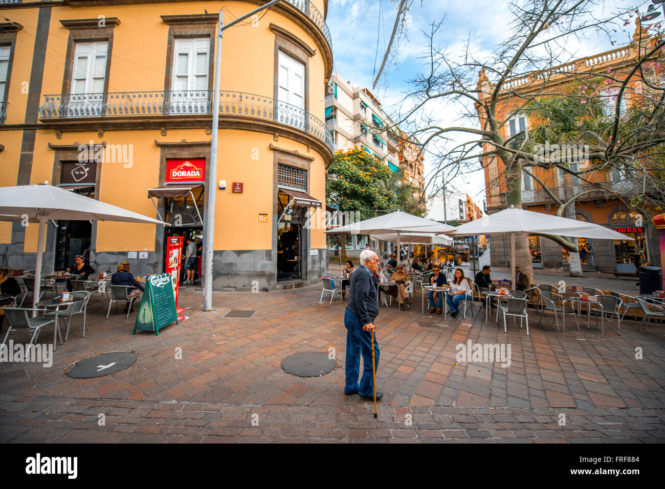Tenerife santa cruz bar hi-res stock photography and images - Alamy