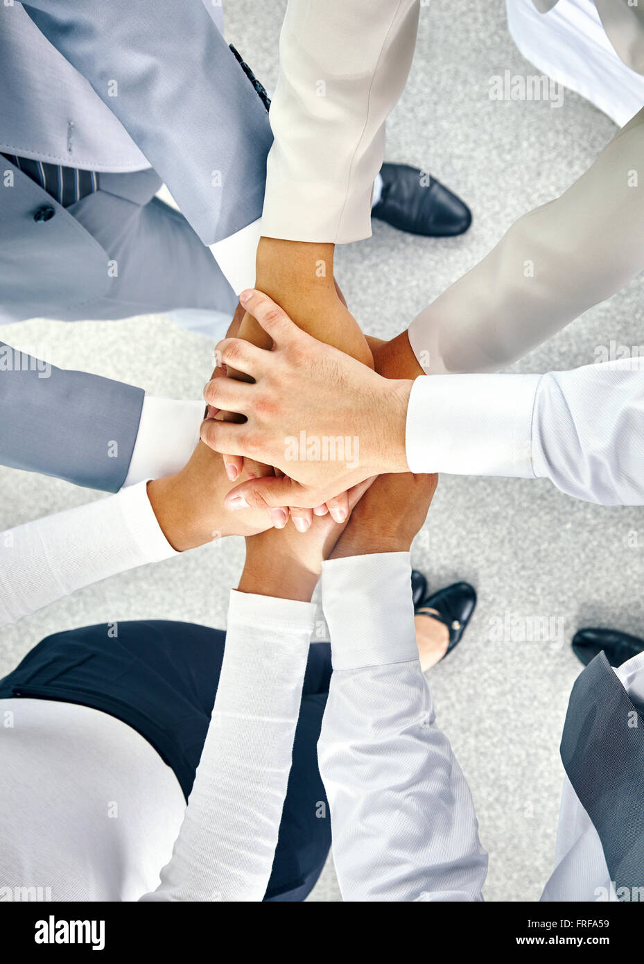 Pile support hi-res stock photography and images - Alamy