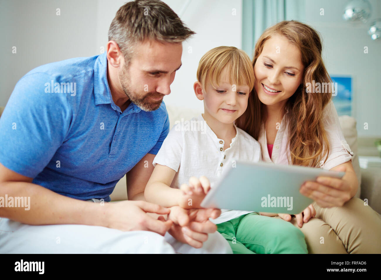Networking group hi-res stock photography and images - Alamy