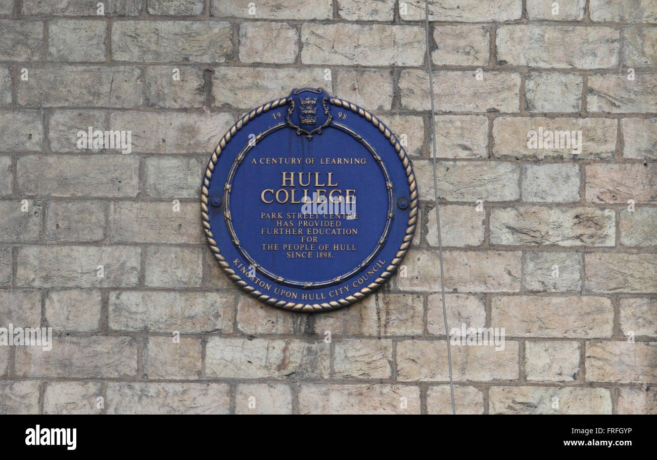 Hull blue plaques hi-res stock photography and images - Alamy