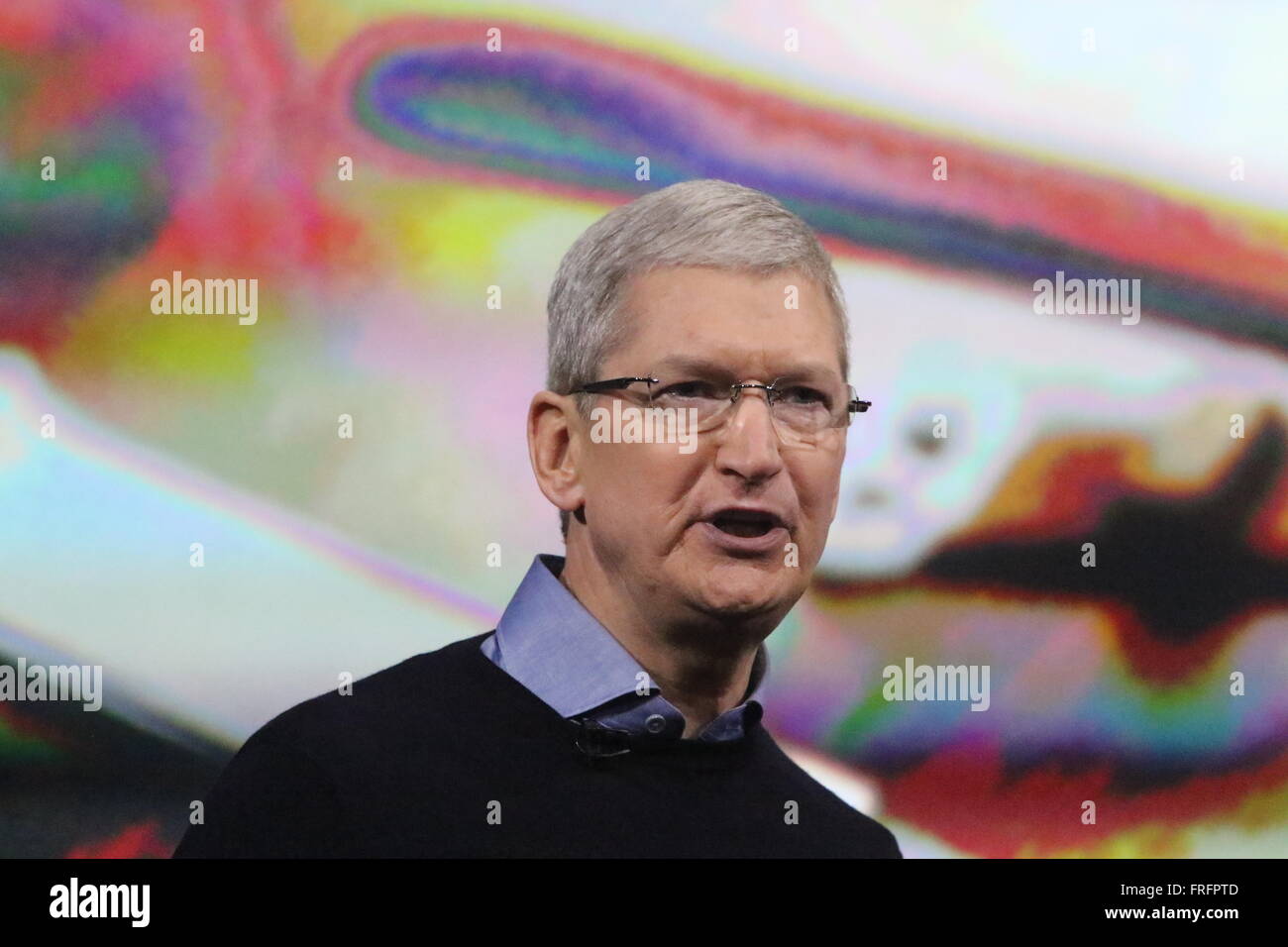 Iphone se 2016 hi-res stock photography and images - Alamy