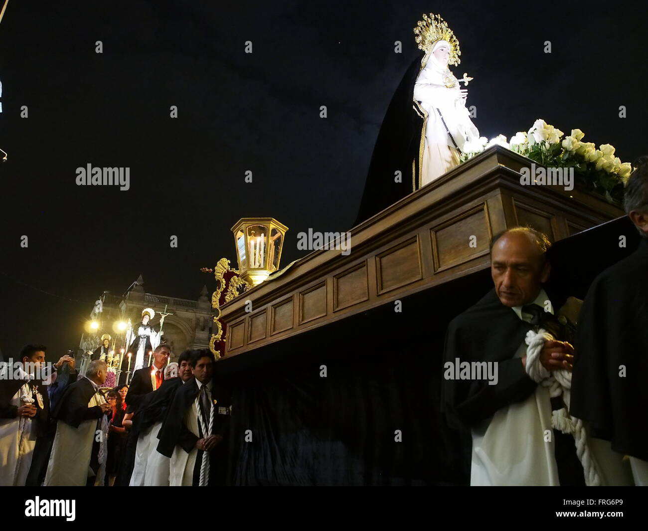 Lima, Peru. 22nd Mar, 2016. As every year at Easter, wrapped in vapors ...