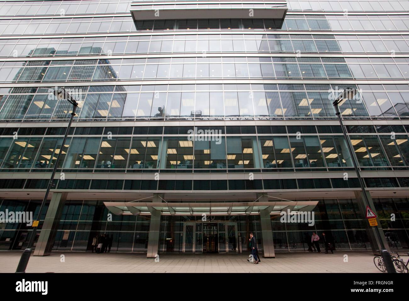 A general view of the BP offices in Canary Wharf Stock Photo - Alamy
