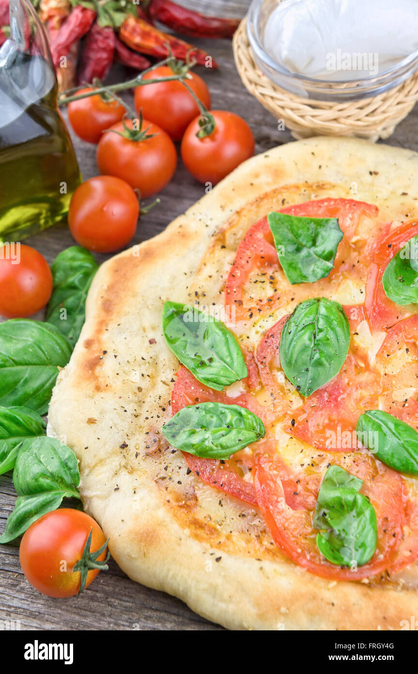 Margherita pizza fresh basil hi-res stock photography and images - Alamy