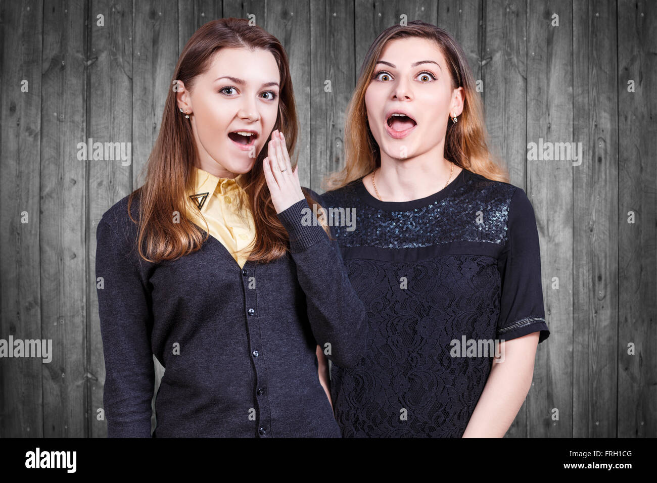 Beautiful surprised women hi-res stock photography and images - Alamy