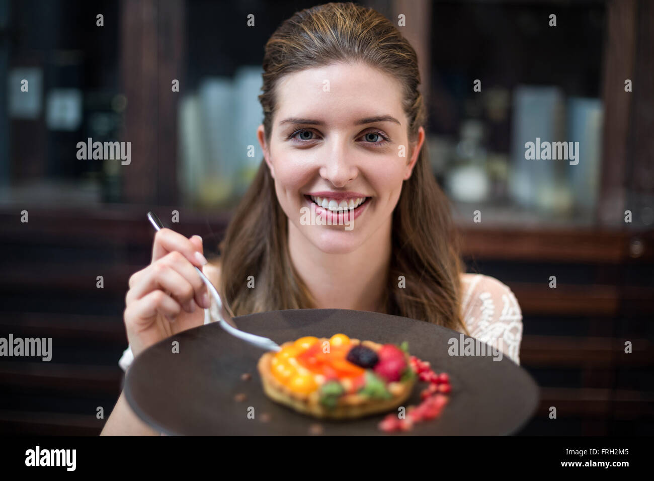 Young woman with tart hi-res stock photography and images - Alamy