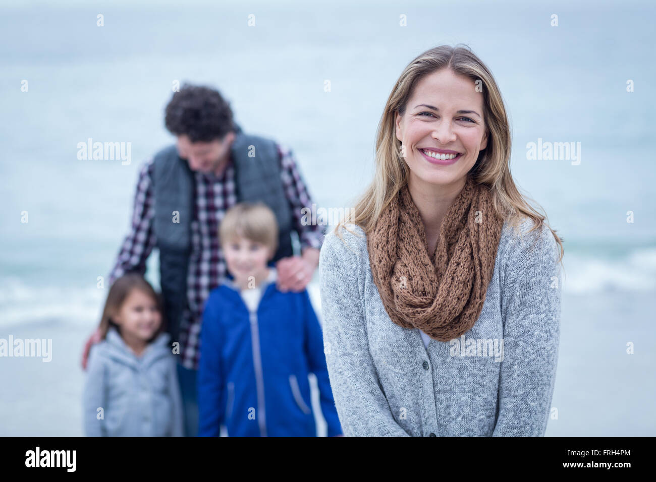 Mother of the family hi-res stock photography and images - Alamy