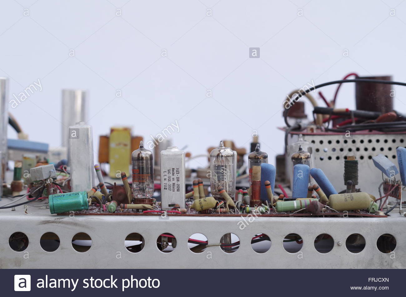 Old Transistors Stock Photos & Old Transistors Stock Images - Alamy