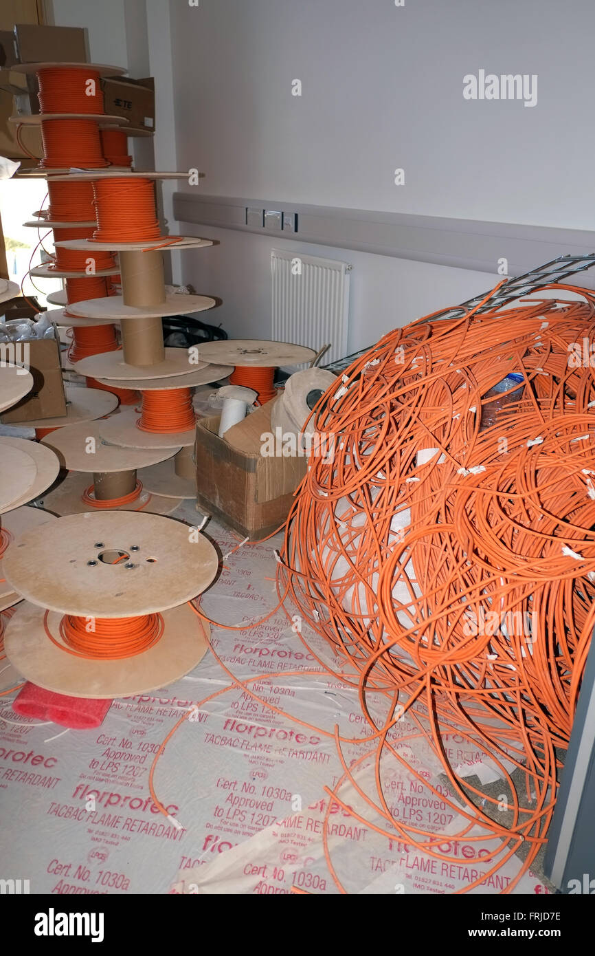 Data cables hi-res stock photography and images - Alamy