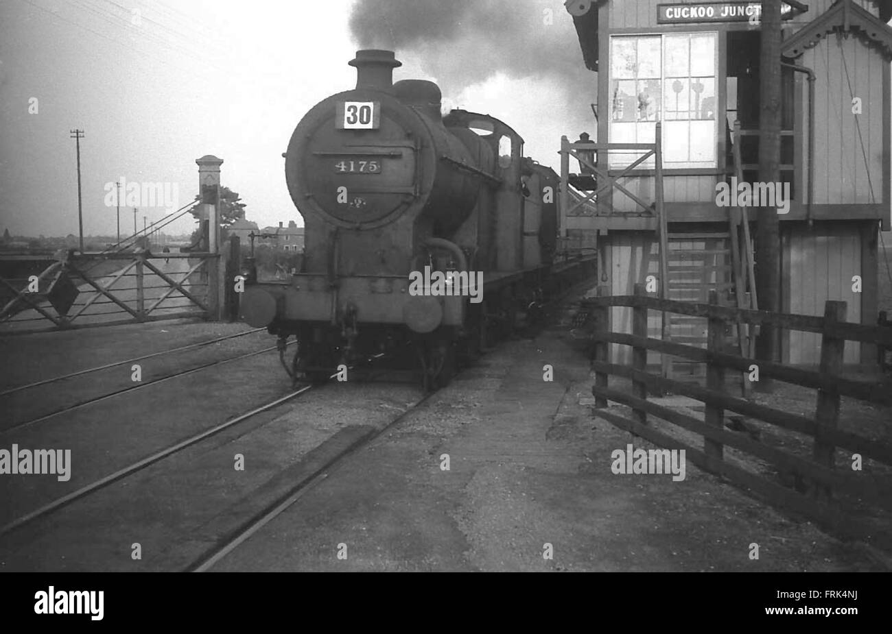 Cuckoo Junction signal box and junction on the M&GNR with a GNR J6 0-6 ...