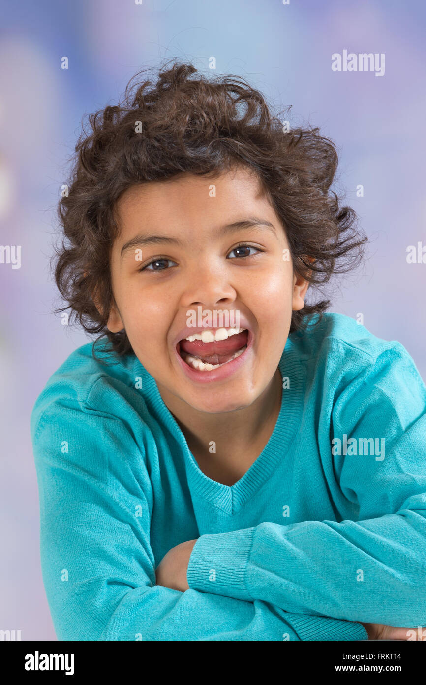 Face smily boy hi-res stock photography and images - Alamy