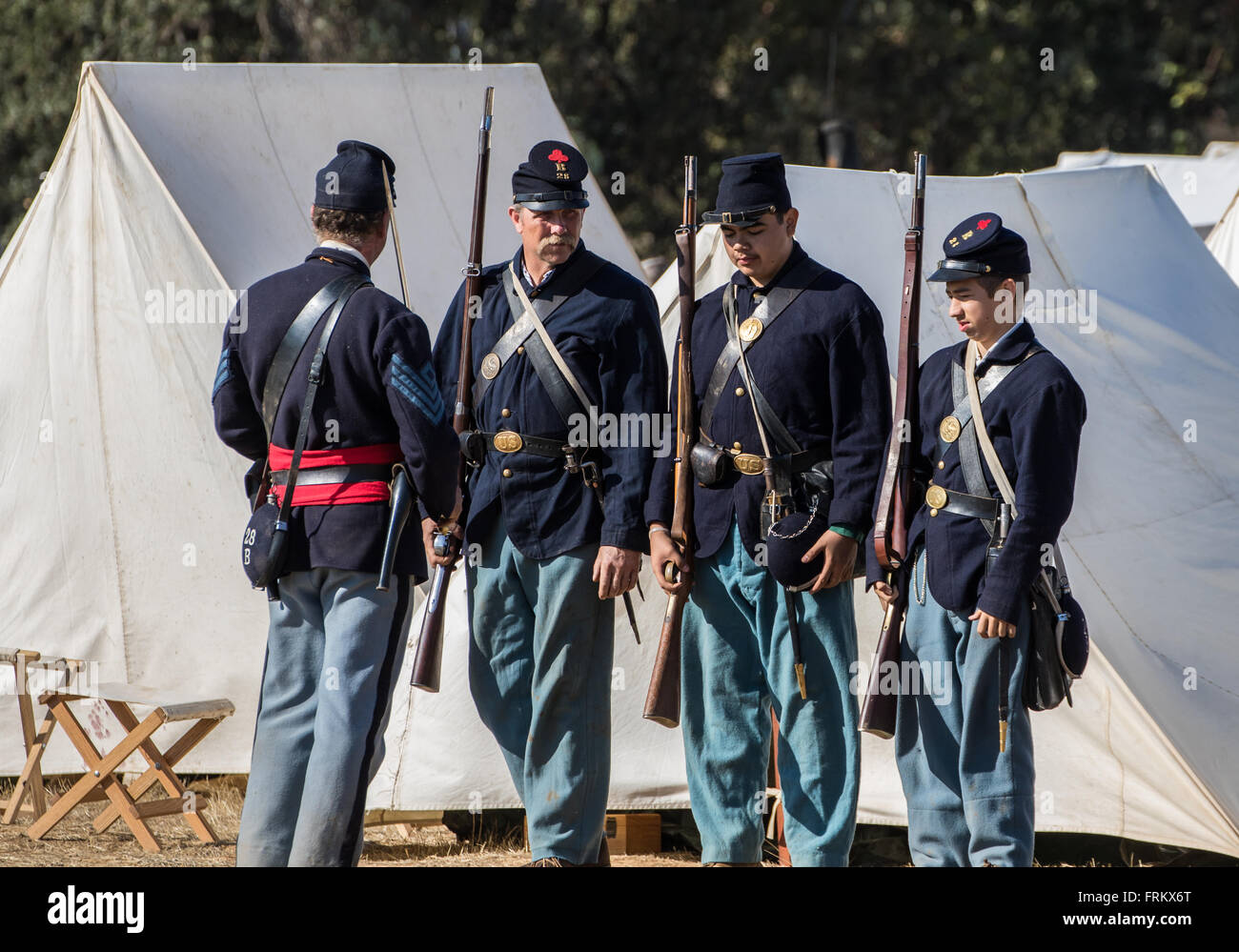 Civil War reenactors at the Hawes Ranch Civil War Reenactment in ...