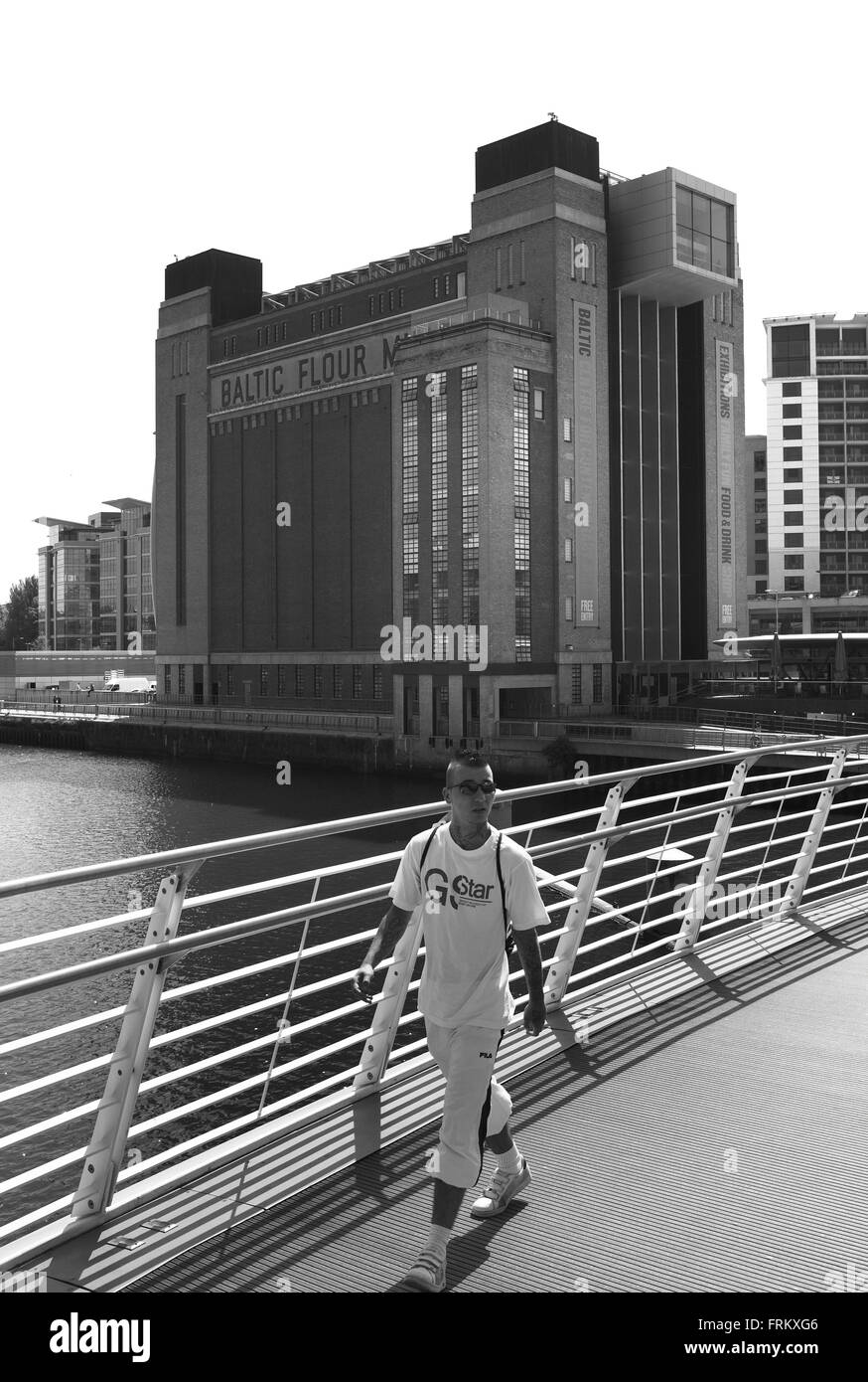 Crossing the Millenium Bridge, Newcastle Gateshead quayside Stock Photo ...