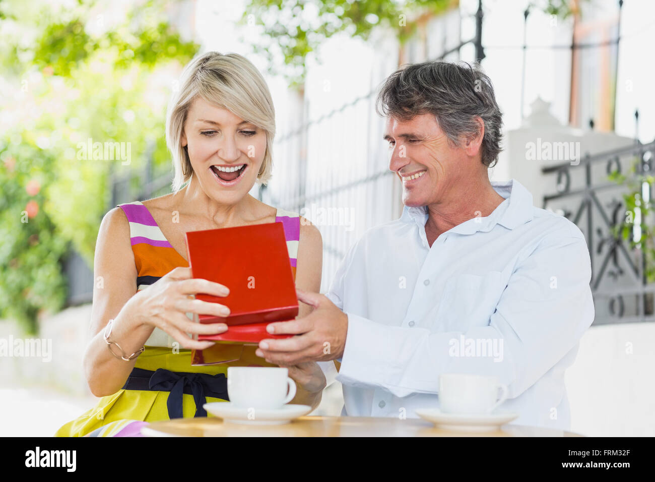 Male gifting hi-res stock photography and images - Alamy
