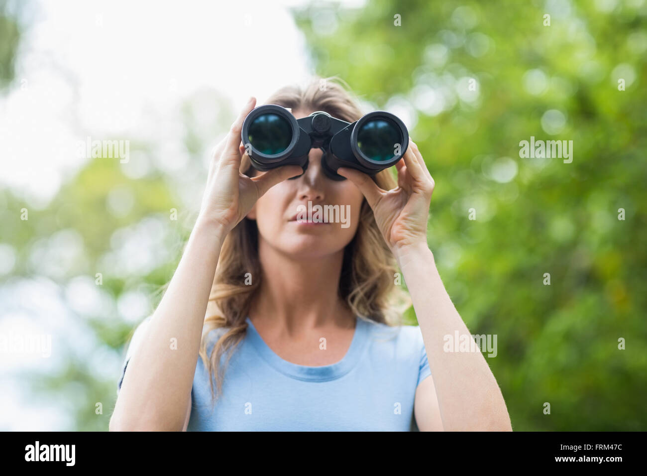 Binocular hi-res stock photography and images - Alamy