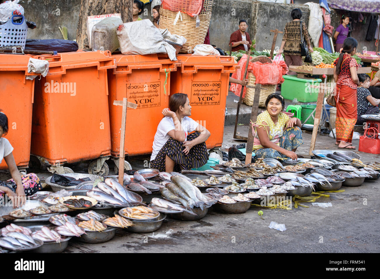 Yangon seafood market hi-res stock photography and images - Alamy