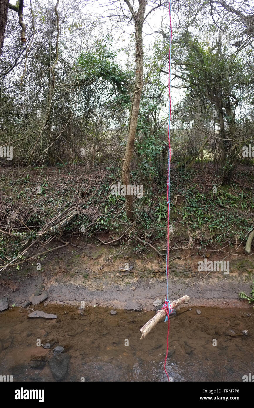 Rope swing over river hi-res stock photography and images - Alamy