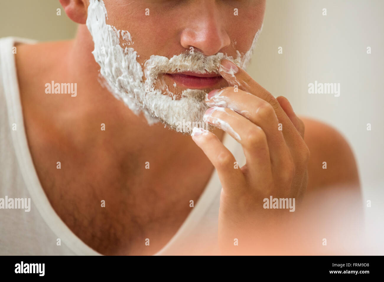 Applying shaving foam man hi-res stock photography and images - Alamy