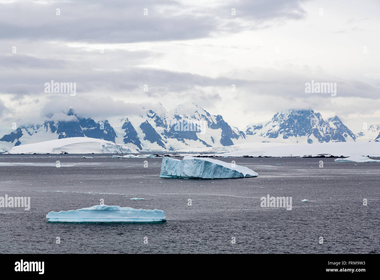 Rugged mountains with ice and snow in the Antarctic Peninsula ...