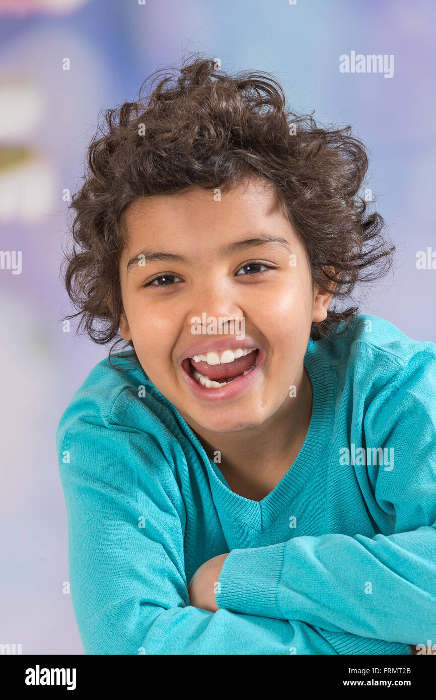 Portrait of a nice smily l teen boy Stock Photo - Alamy