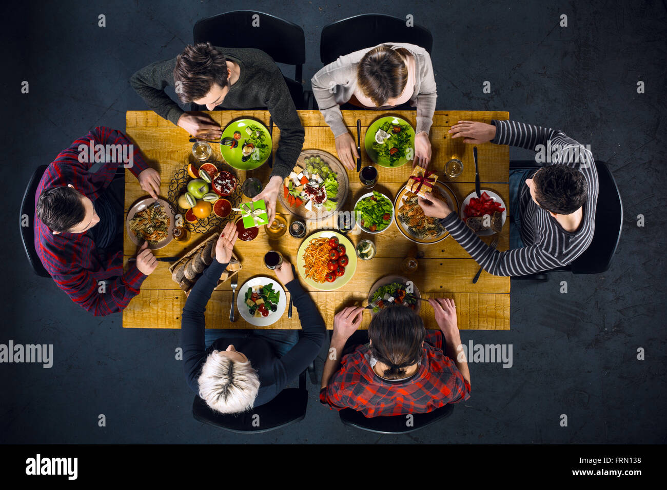 Dining table people top view hi-res stock photography and images - Alamy