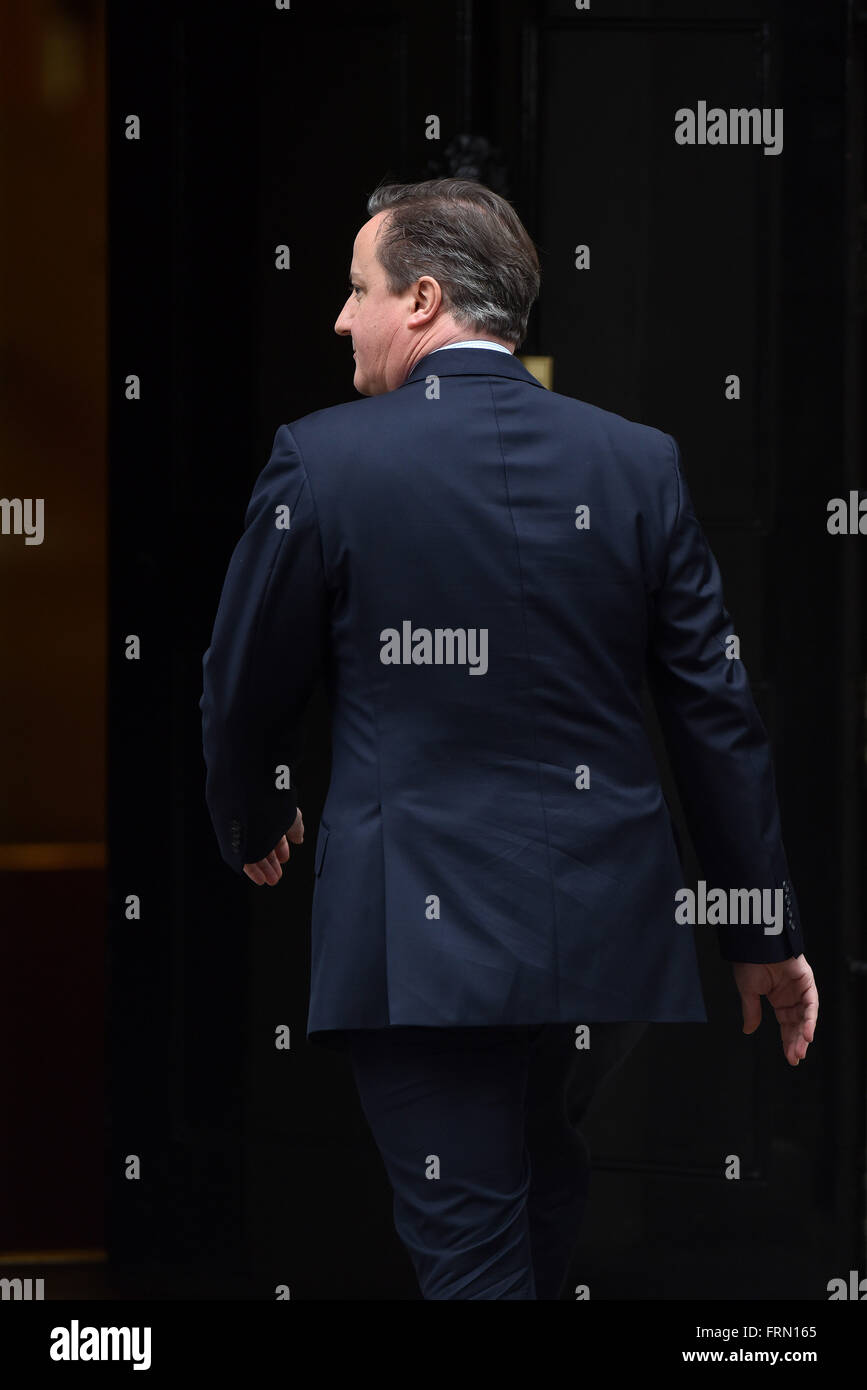 Prime Minister David Cameron addresses the press after a Cabinet ...