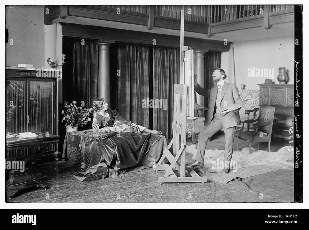 This photograph features renowned opera singer Galli-Curci with her ...