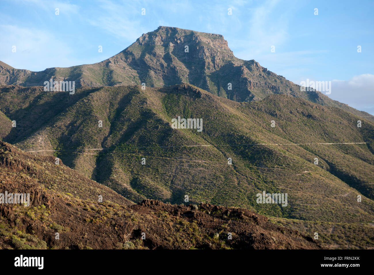 Spanien, Teneriffa, Adeje, Roque del Conde (1001m Stock Photo - Alamy