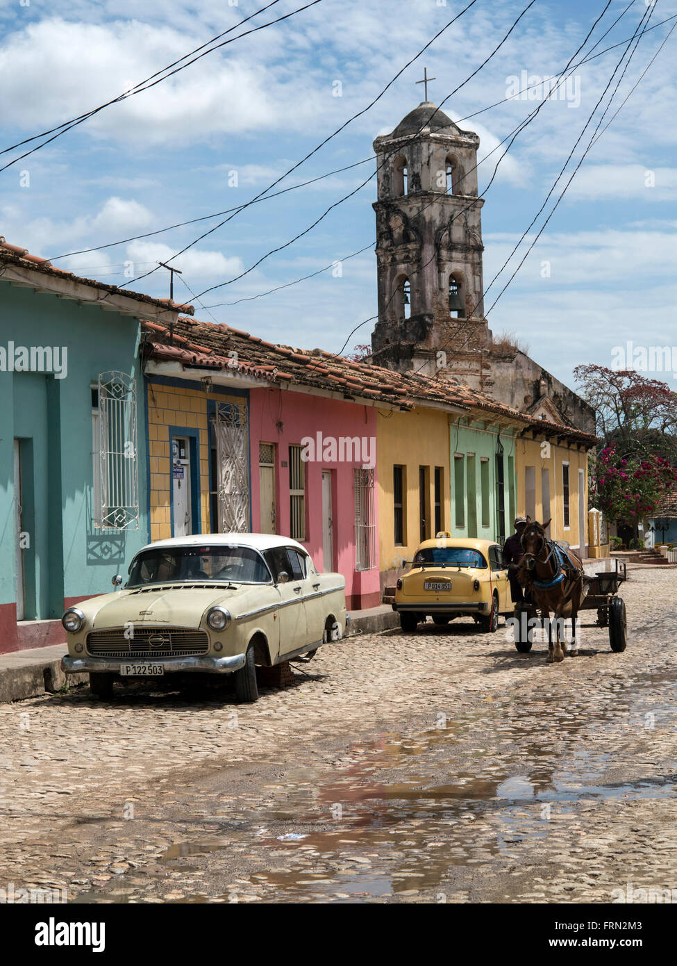 church coche Cuba taxi Trinidad Stock Photo - Alamy