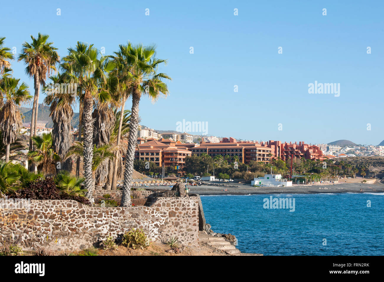 Spanien, Teneriffa, Costa Adeje, La Caleta, Playa de la Enramada (Playa de la Caleta) mit dem ...