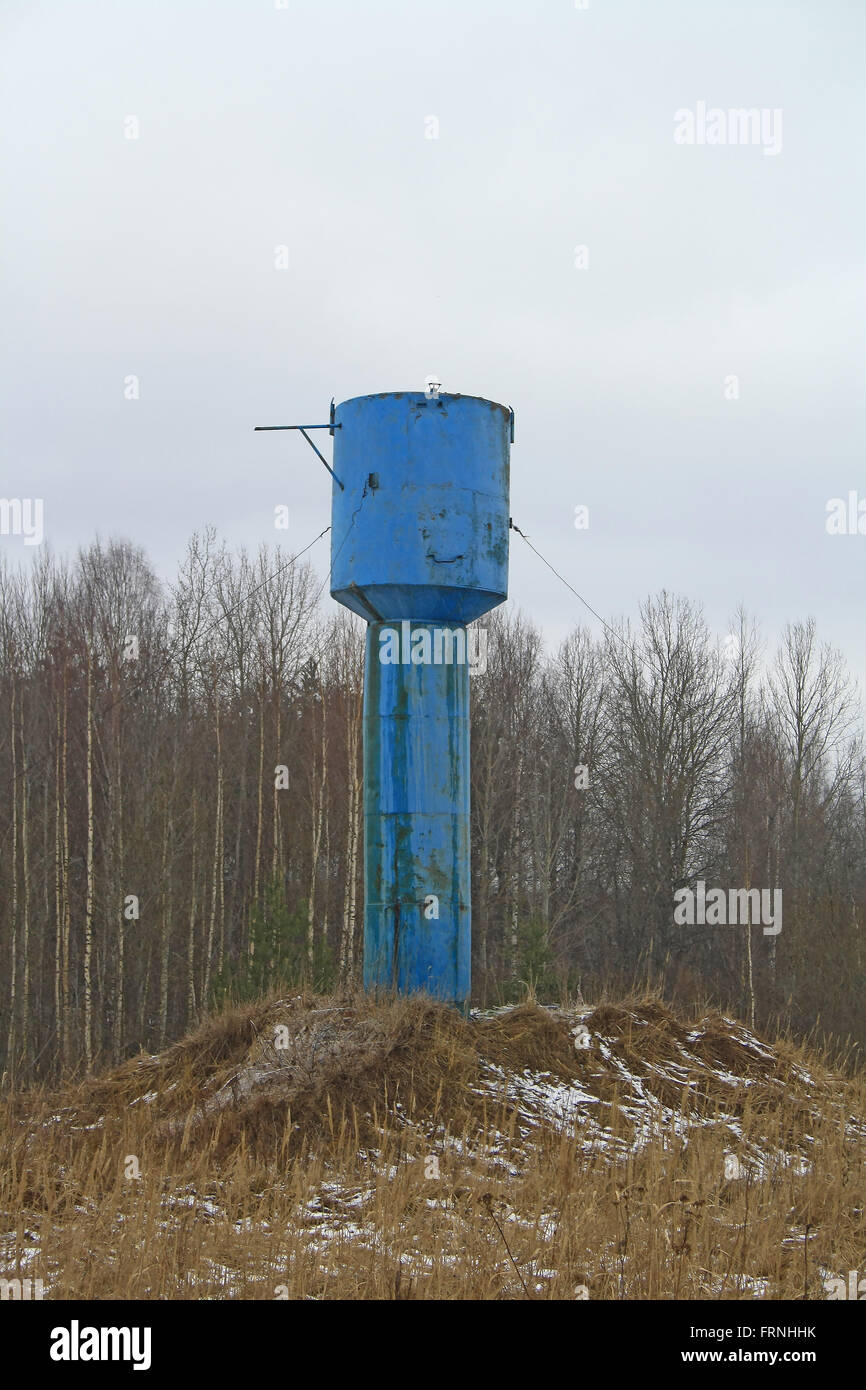 Blue water tower hi-res stock photography and images - Alamy