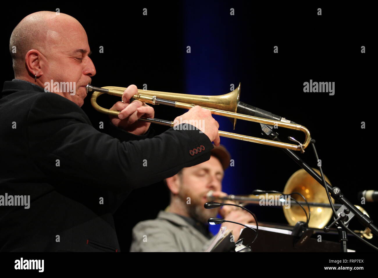 Steven bernstein hi-res stock photography and images - Alamy