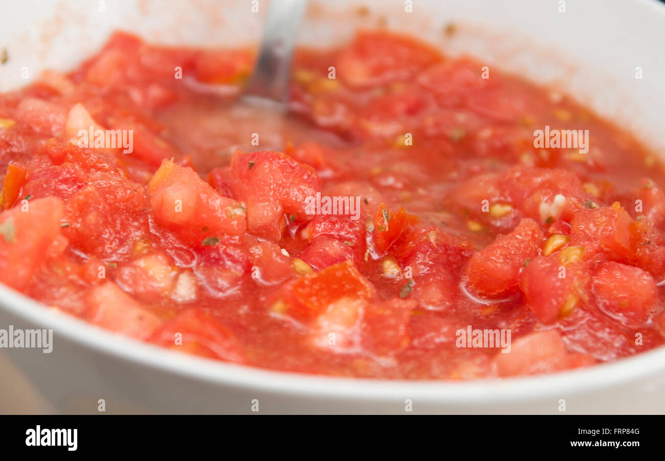 Tomato cooking italy hi-res stock photography and images - Alamy