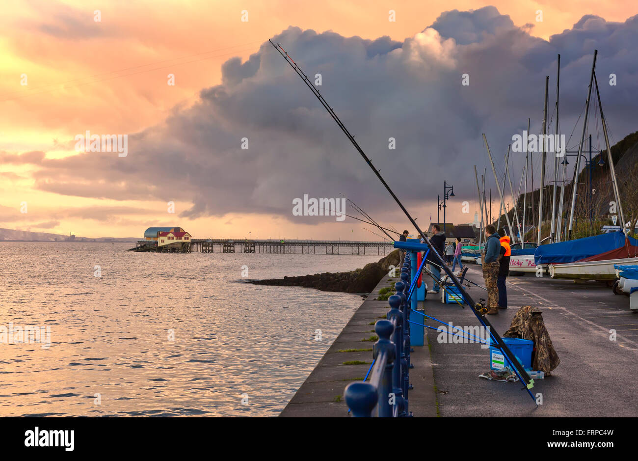 Mumbles Pier Sunrise High Resolution Stock Photography and Images - Alamy