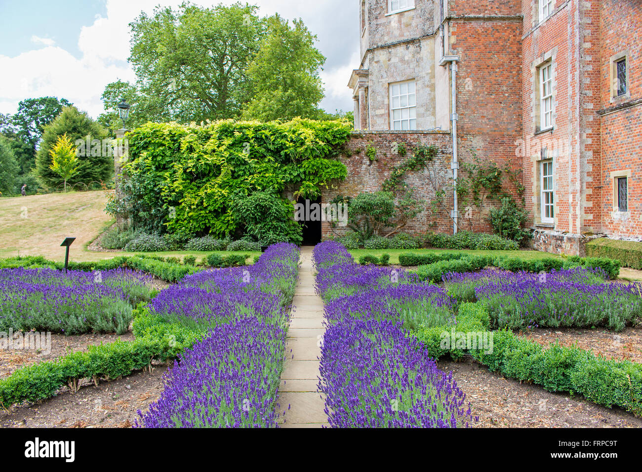 Mottisfont hi-res stock photography and images - Alamy