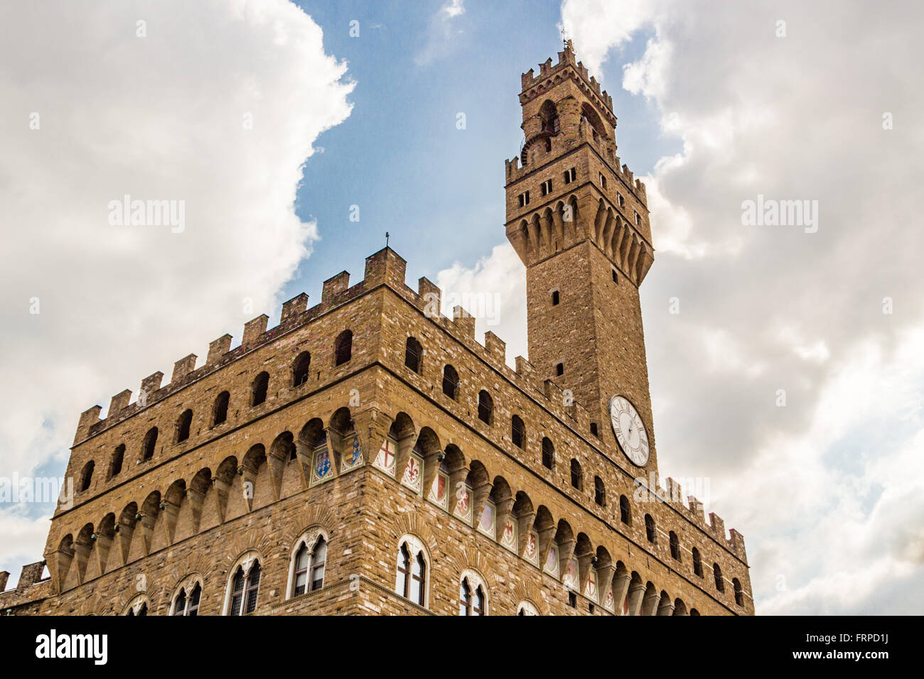 the battlements of the walls of the Palazzo della Signoria, meaning the ...