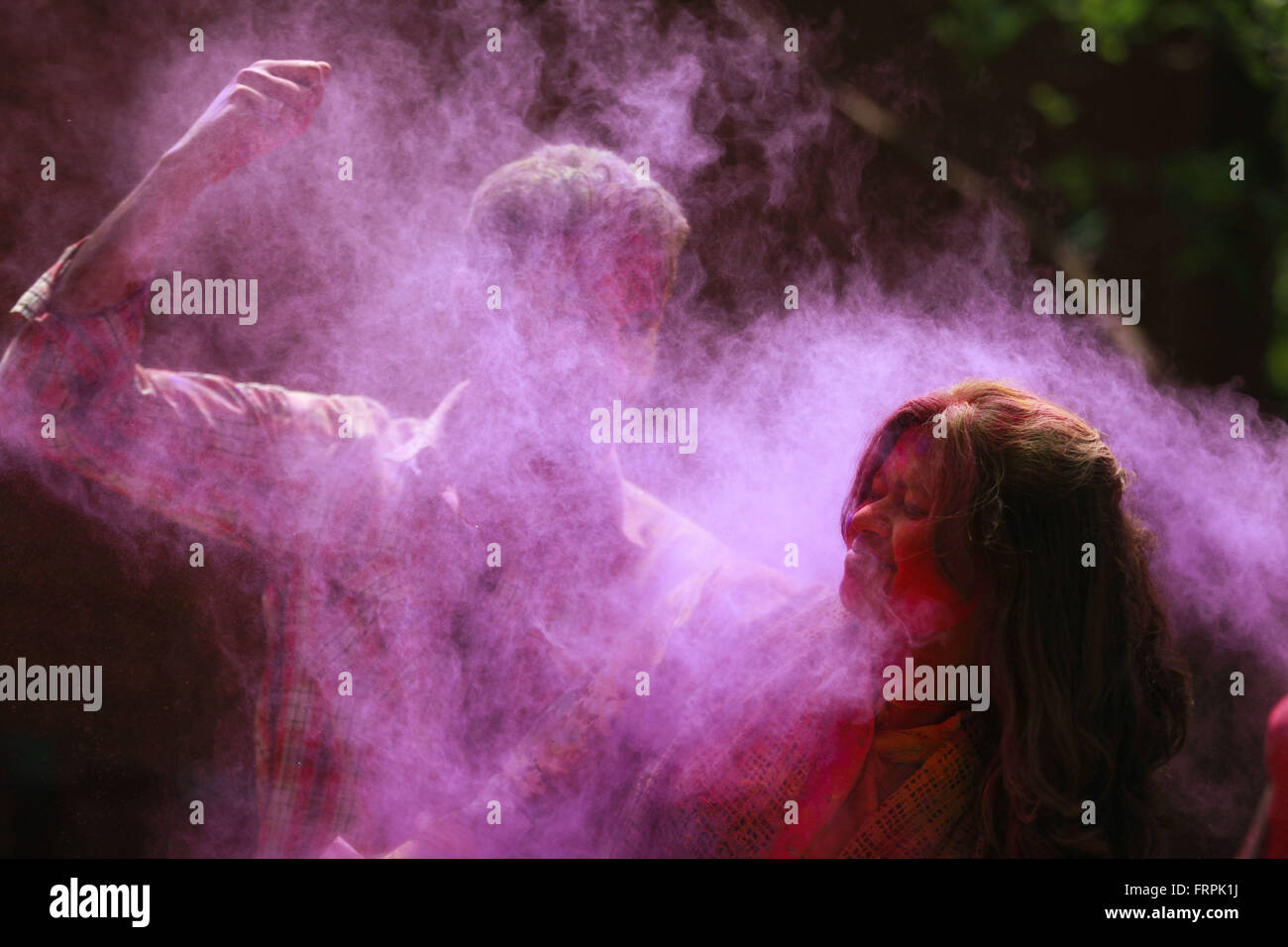 Dhaka, Bangladesh. 23rd Mar, 2016. Bangladeshi students throw colored ...
