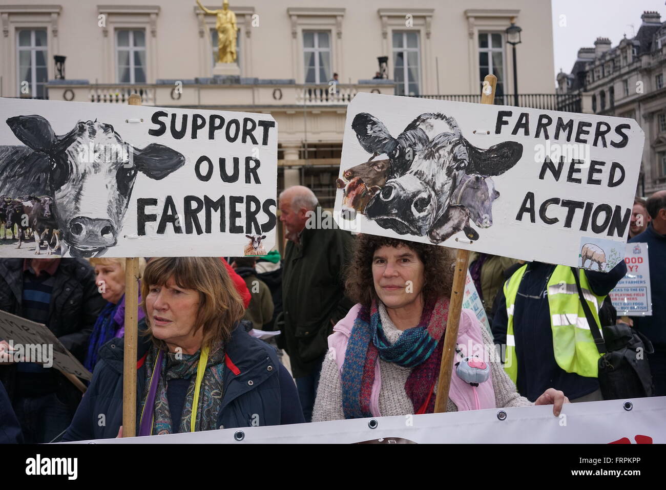 London, UK. 23rd March, 2016. Hundreds of farmers assembly for the FFA ...