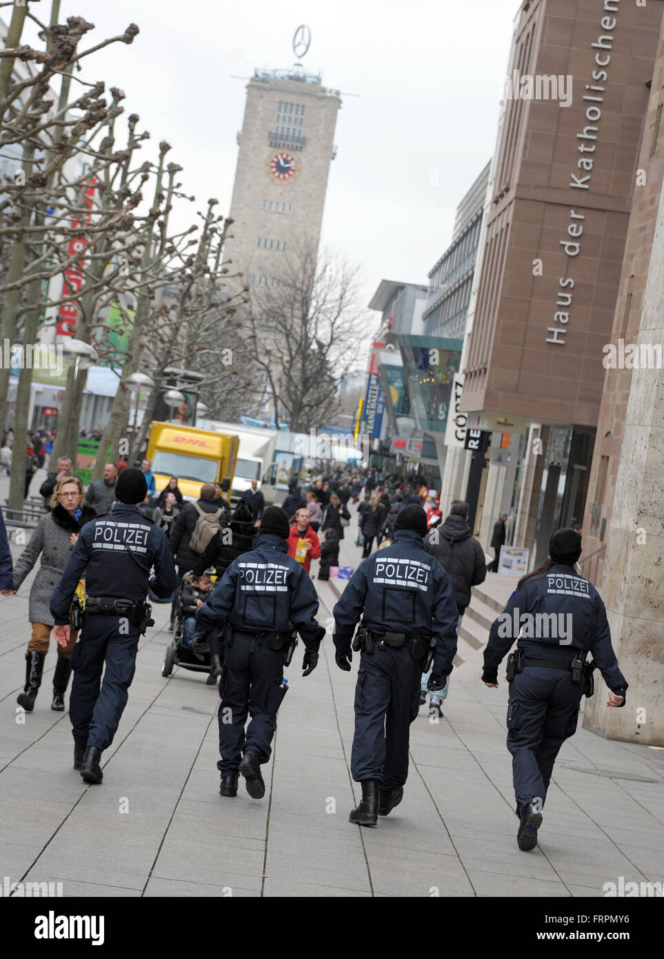 Stuttgart, Germany. 23rd Mar, 2016. Uniformed police in teh city centre ...