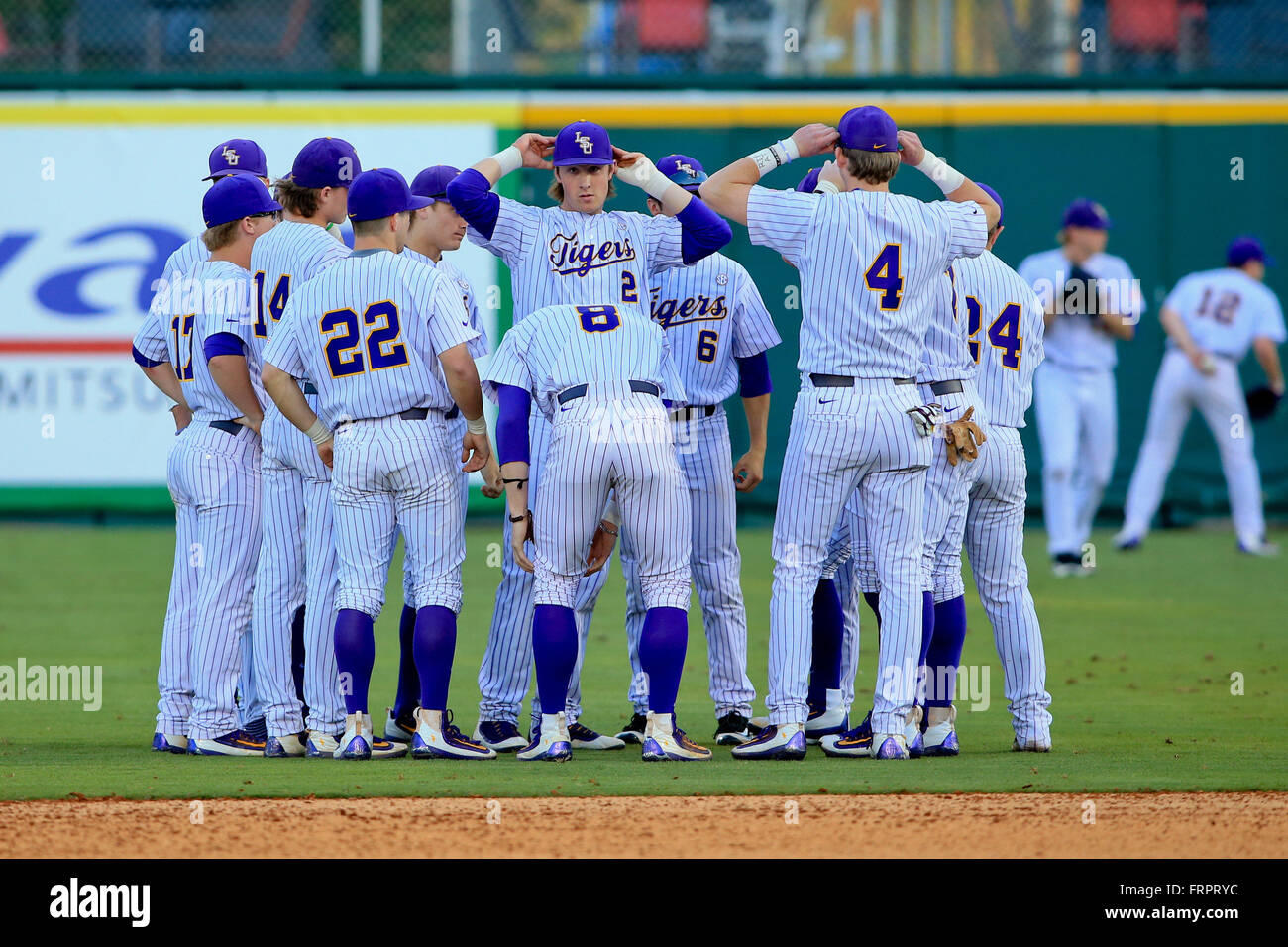 Metairie, Louisiana, USA. 22nd Mar, 2016. LSU Tigers huddle up before ...