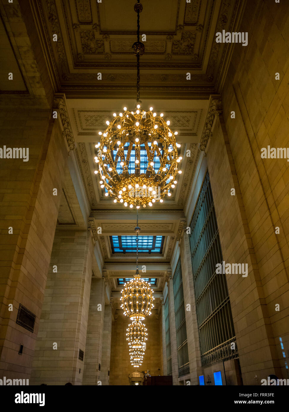 Grand central station ceiling hi-res stock photography and images - Alamy