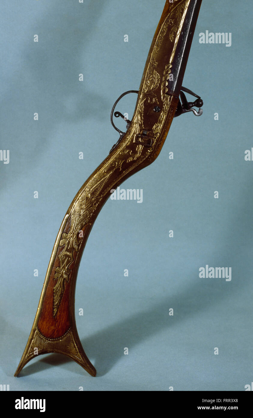 Smooth bore gun hi-res stock photography and images - Alamy