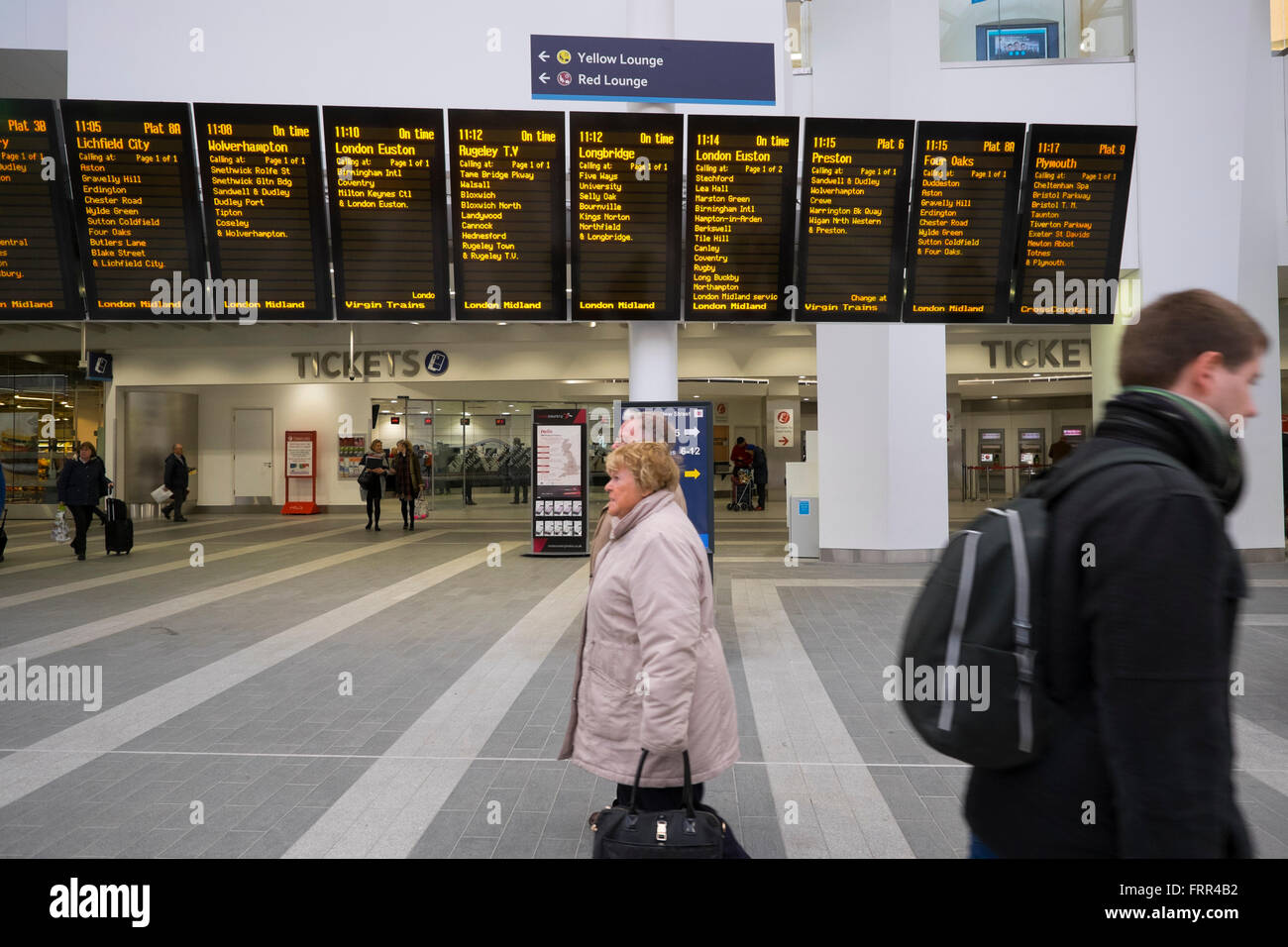 Destination boards on the concourse at New Street Station, Birmingham ...