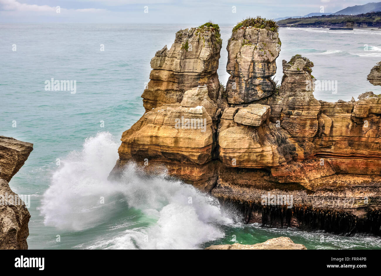 Punakaiki pancake rocks new zealand hi-res stock photography and images ...