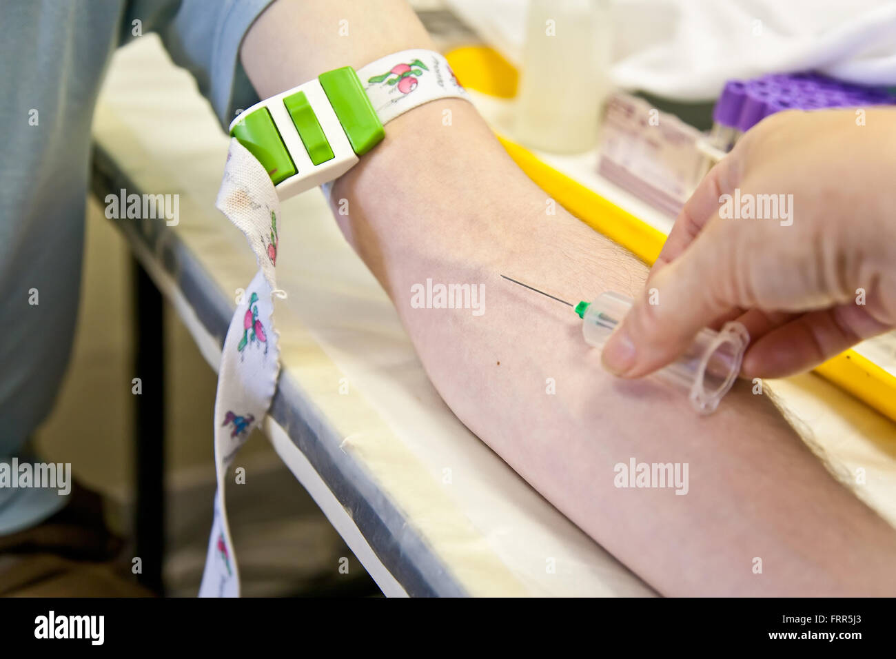 Field hospital blood hi-res stock photography and images - Alamy