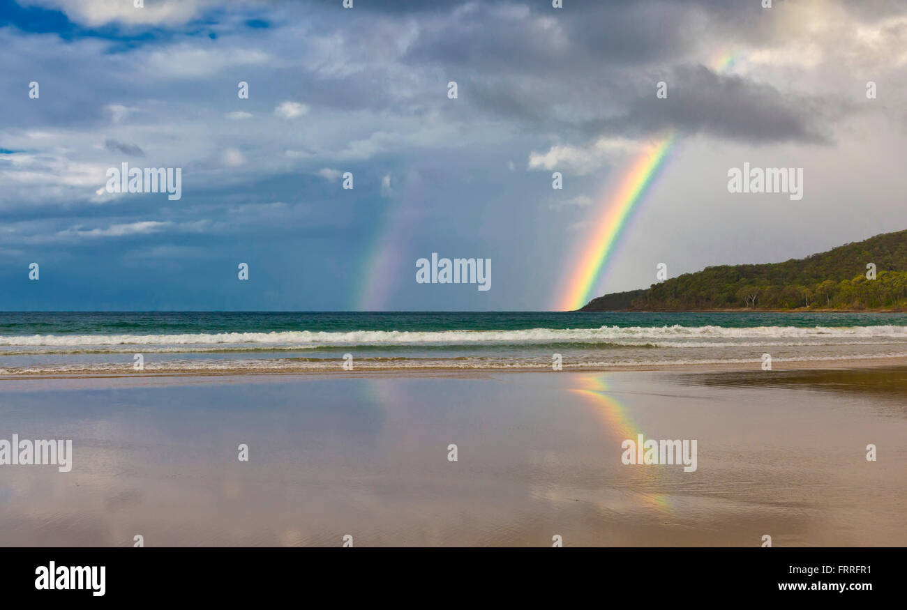 Rainbow beach queensland hi-res stock photography and images - Alamy